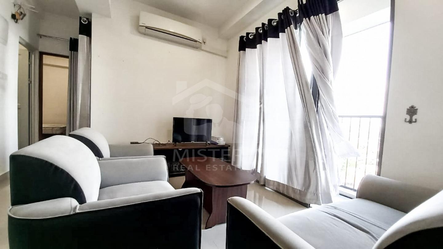 Apartment for Rent at Oval View Residencies- image 1